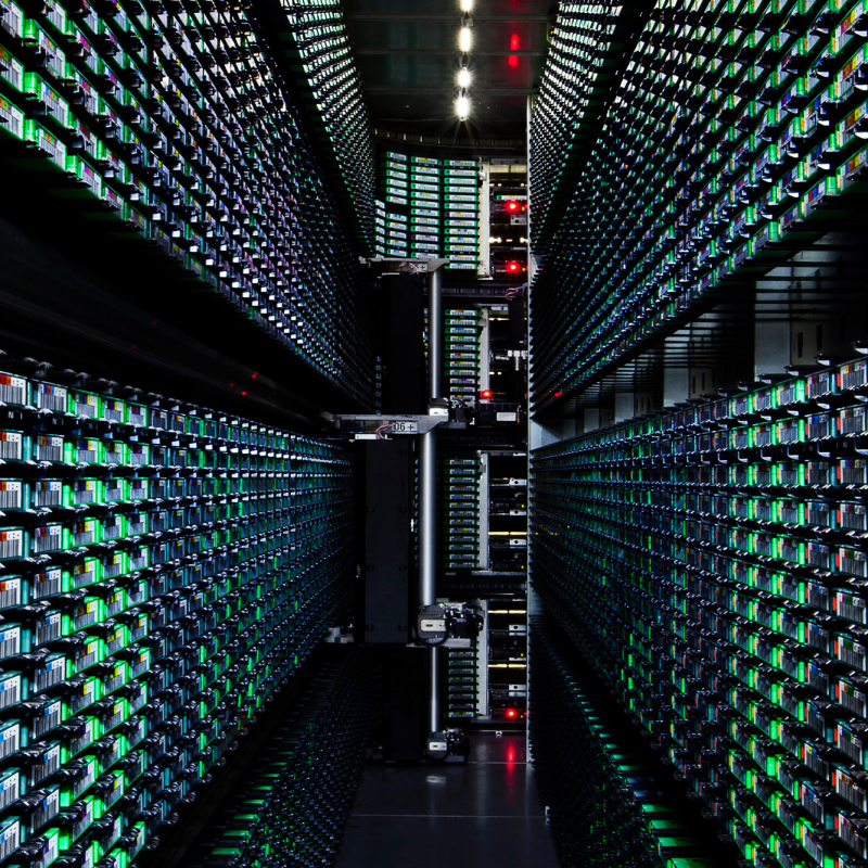 Fast, Docker-ready image processing server written in Go and libvips, with Thumbor URL syntax ...