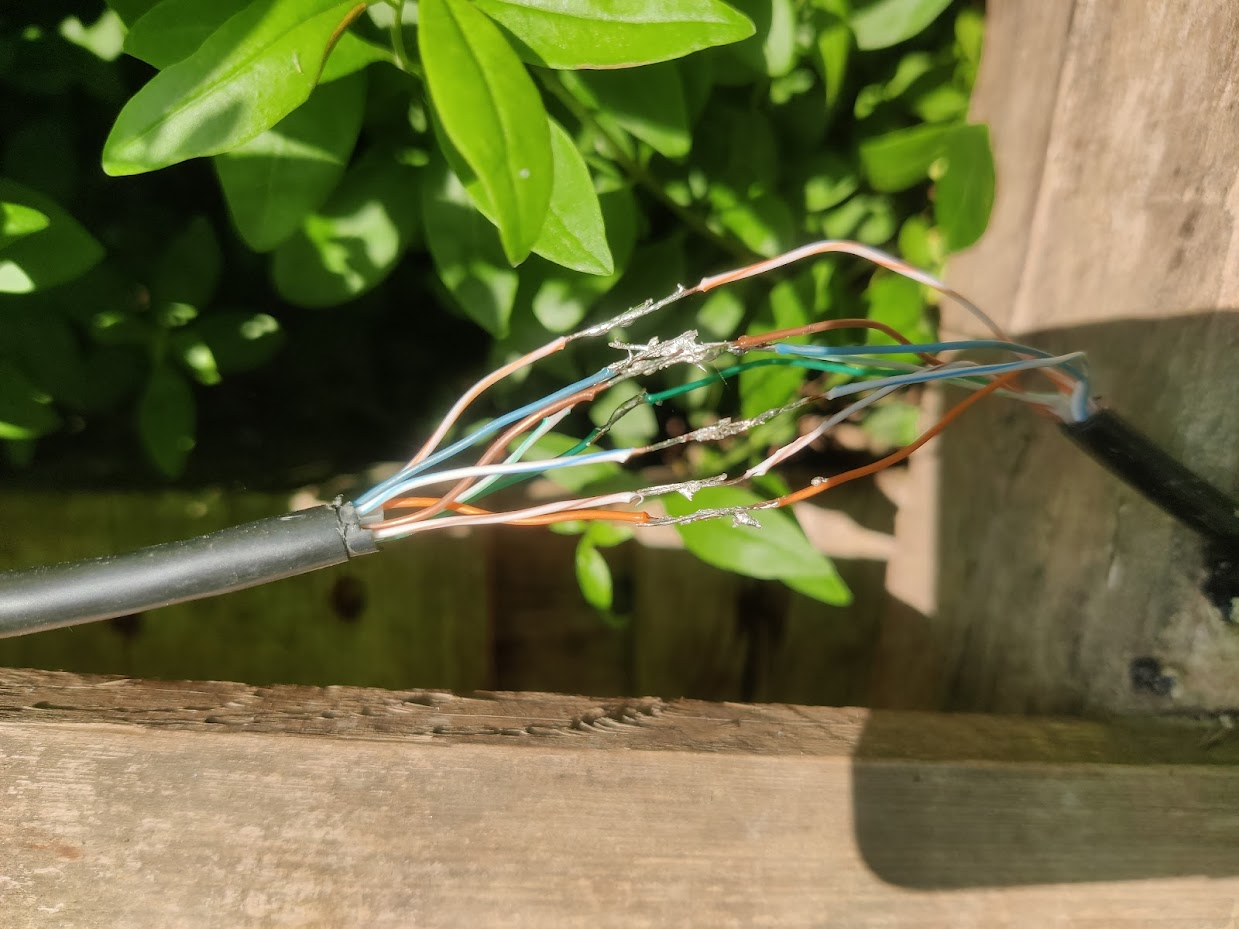 Could this splice be affecting my internet connection? : r/HomeNetworking